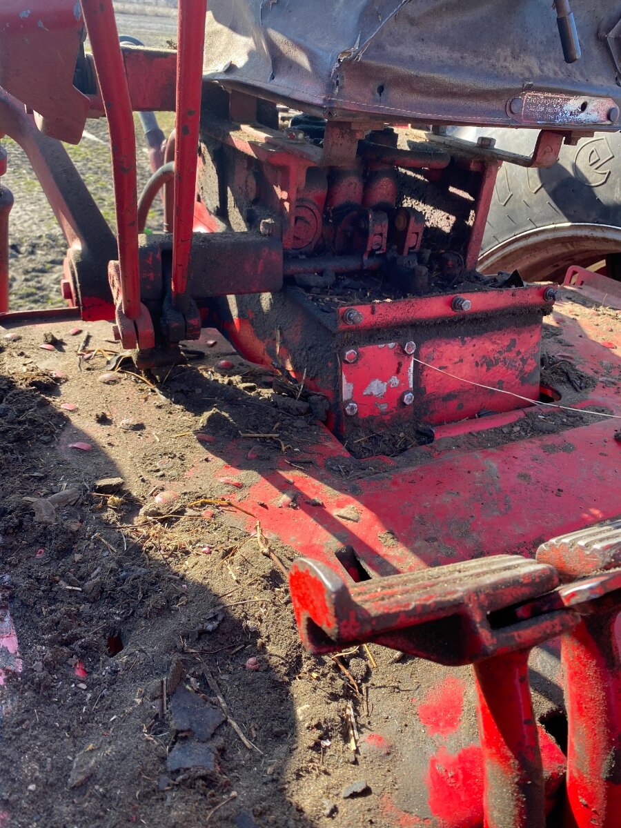 Finally got the 1256 resto project started - General Chat - Red Power ...