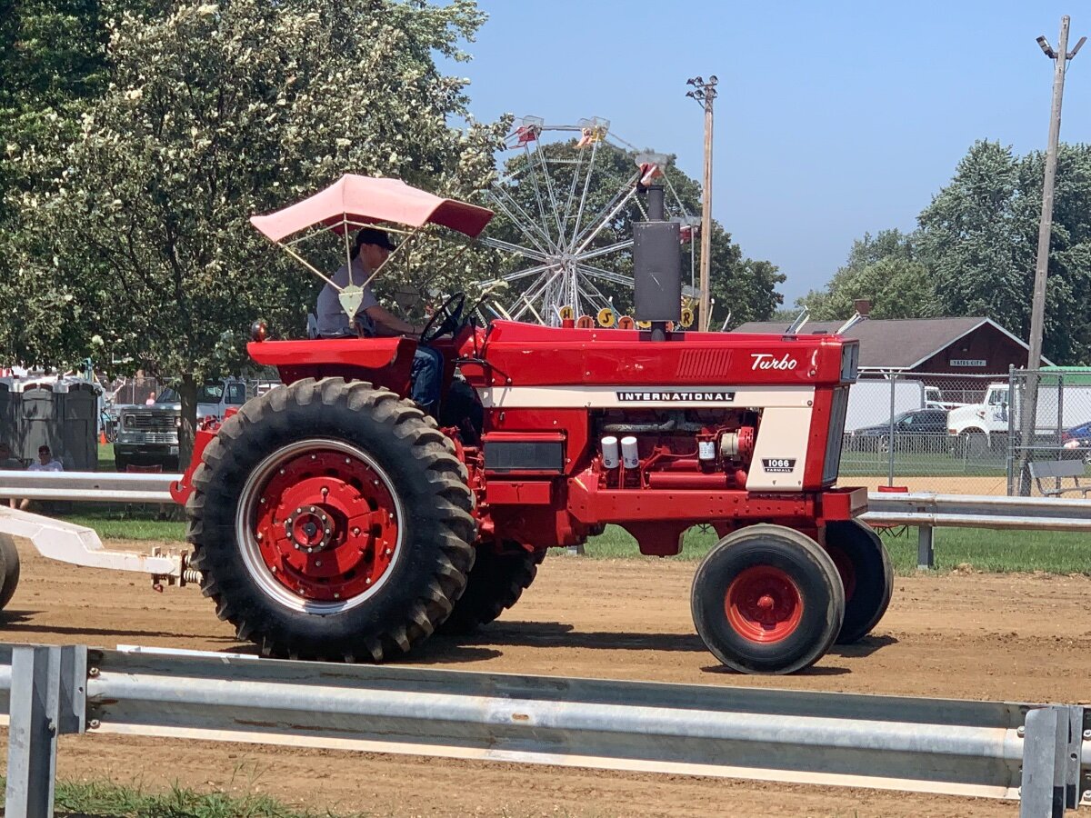 Tractor Painting - Technical IH Talk - Red Power Magazine Community