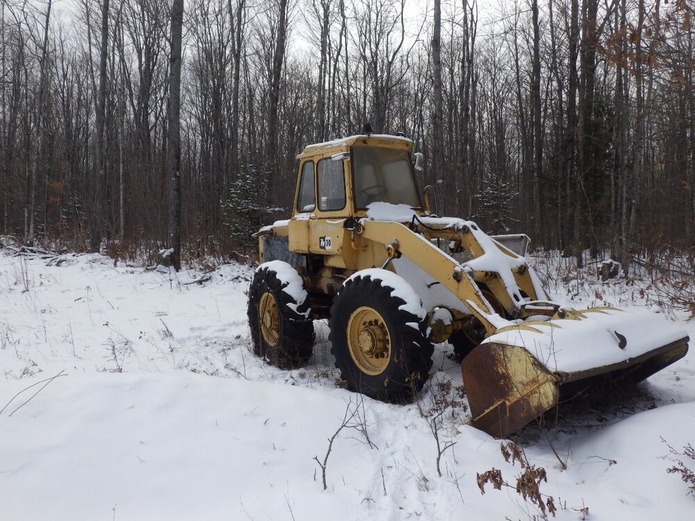 Help identifying Hough H-30B loader/engine - IH Engines - Red Power ...