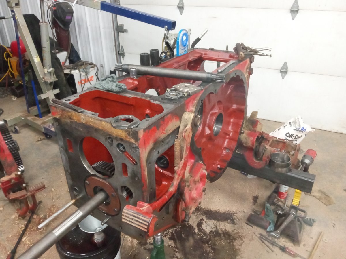 1466 brake/rear end issue - Technical IH Talk - Red Power Magazine ...