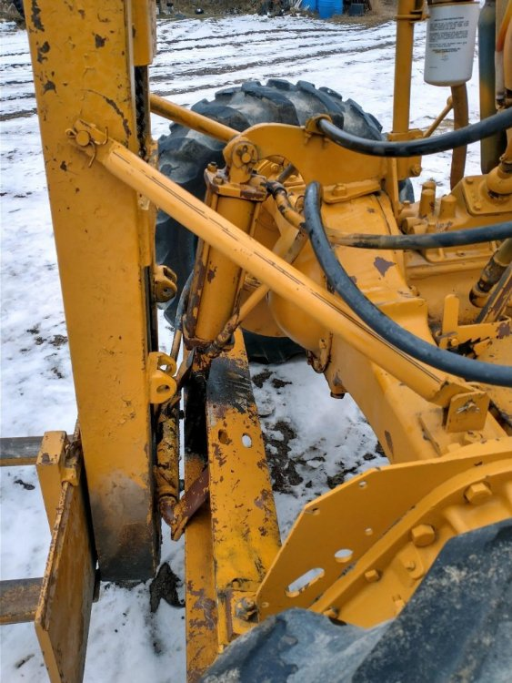 F 20 Forklift - Page 2 - Projects, Builds, & Restorations - Red Power ...