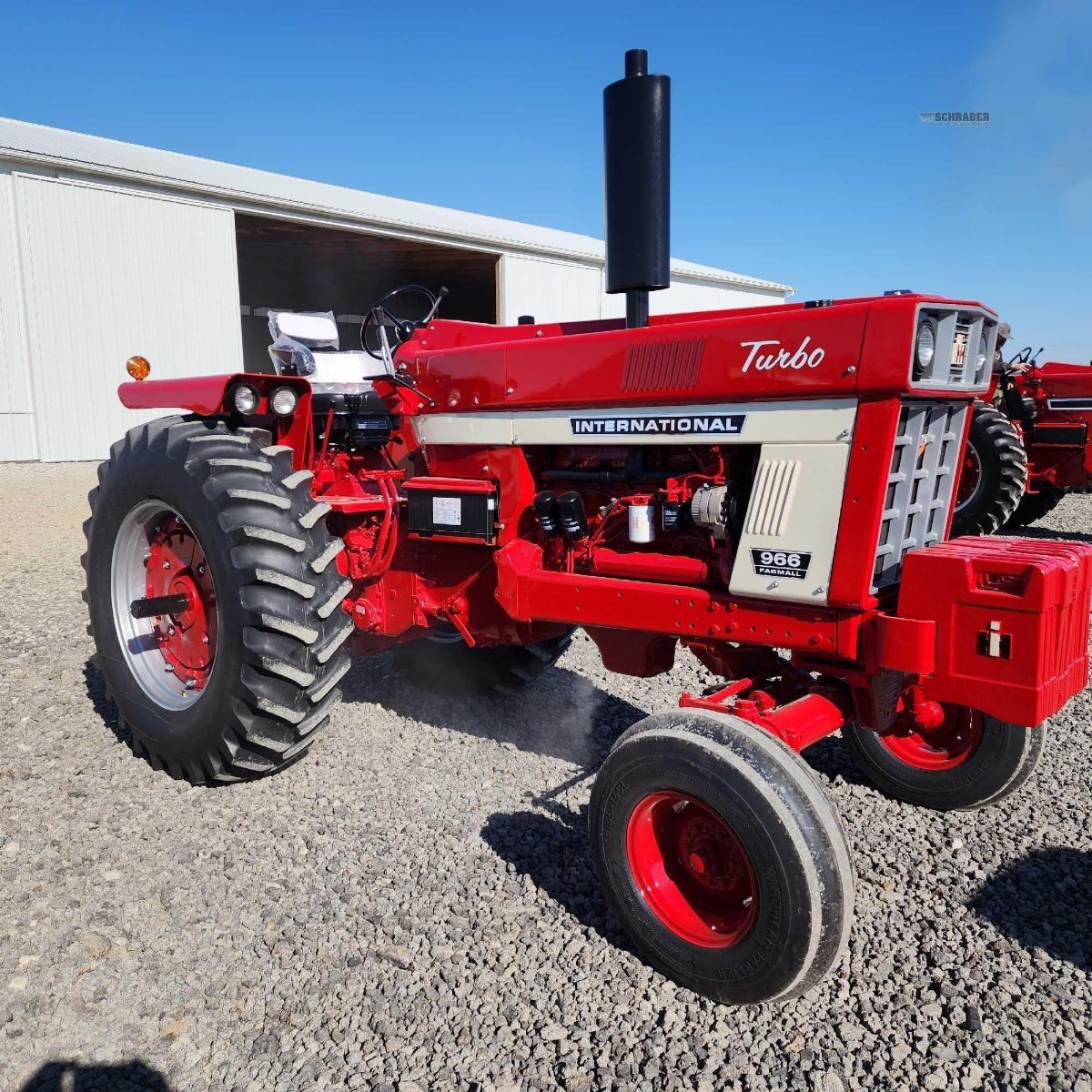 WOW!! One sharp lookin Farmall 966 over on Tractorhouse and its at auction right now - General ...