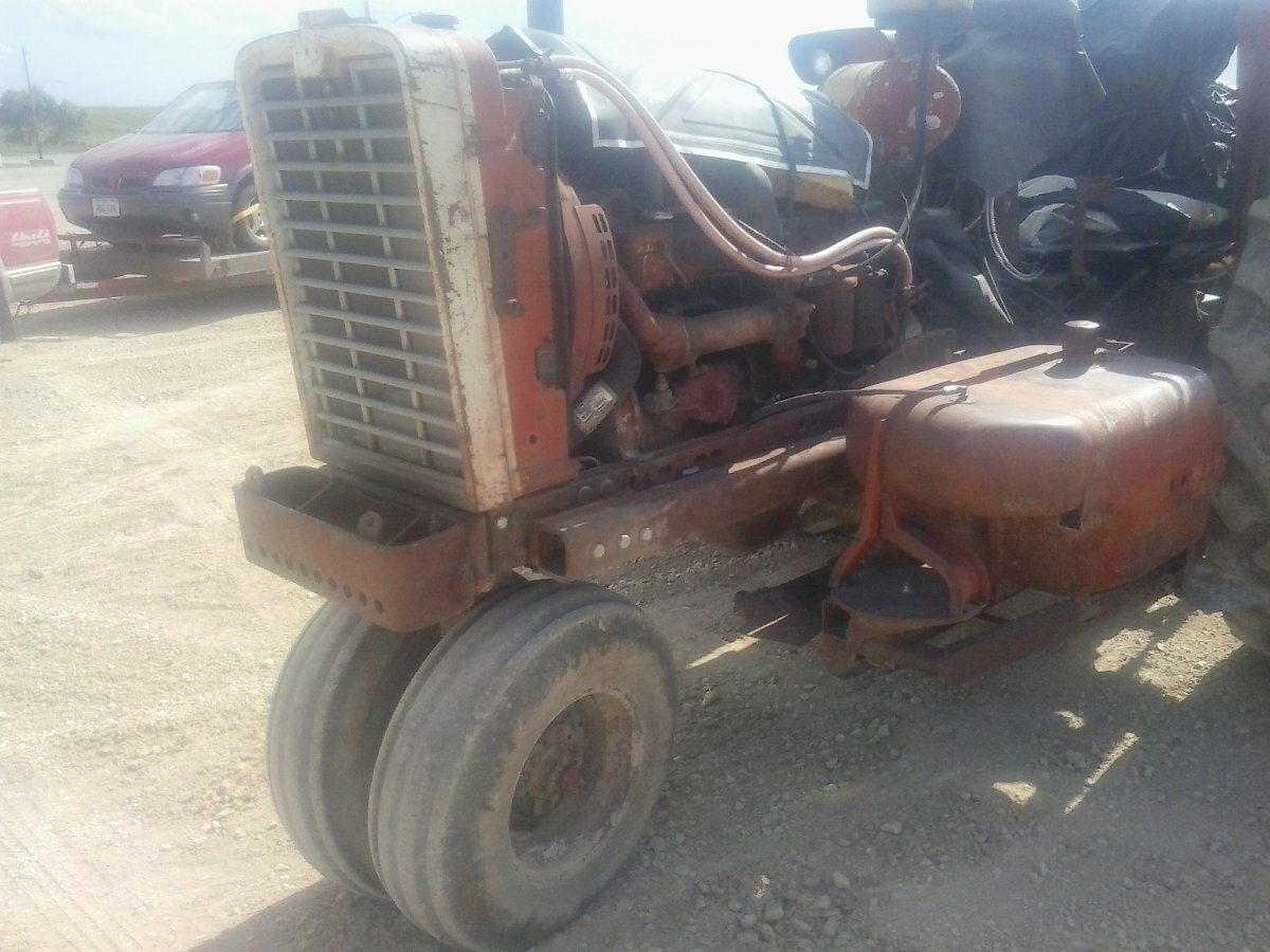 Interesting old 806 - Technical IH Talk - Red Power Magazine Community