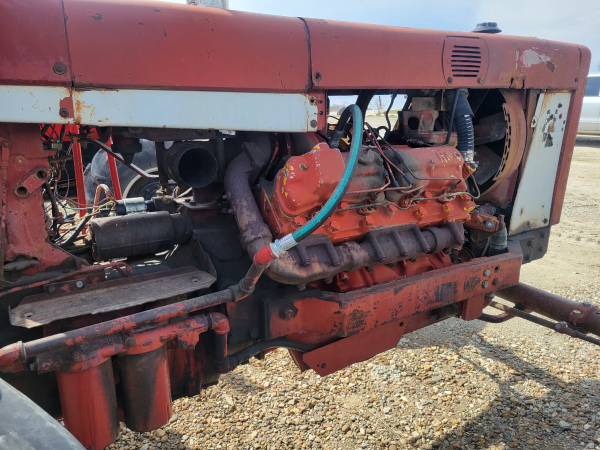 Interesting old 806 - Technical IH Talk - Red Power Magazine Community