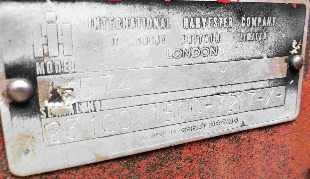 IH 574 Diesel - fuel lift pump IN vs OUT flow aren't equal (lower ...