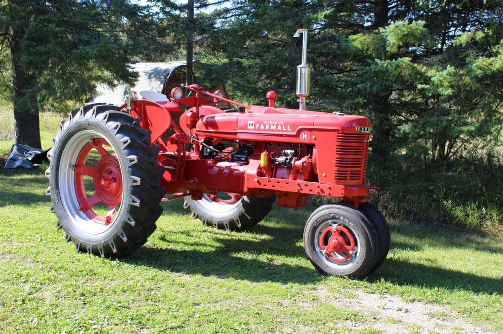 Correct Decal set for Farmall H Multi fuel - Technical IH Talk - Red ...