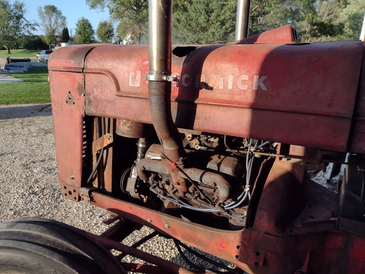Interesting old 806 - Technical IH Talk - Red Power Magazine Community