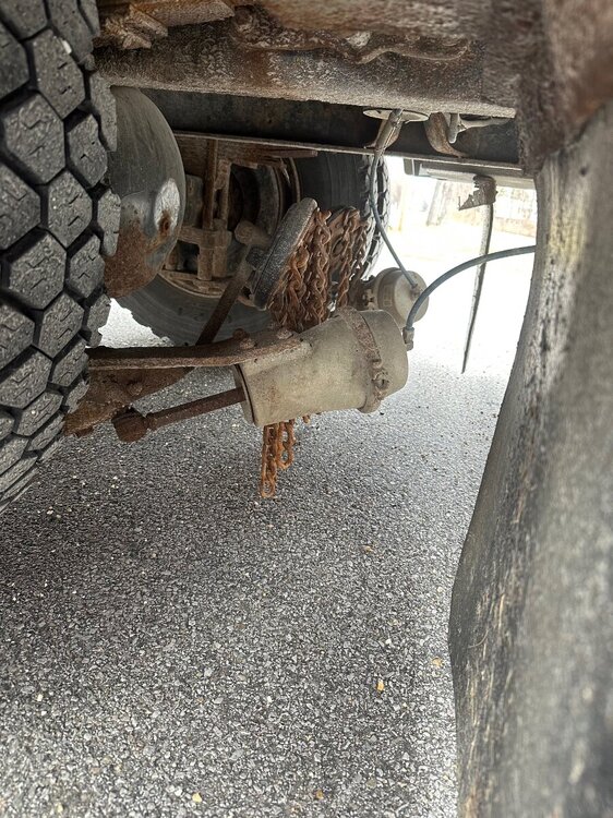 Interesting multi position truck hitch - General Chat - Red Power ...