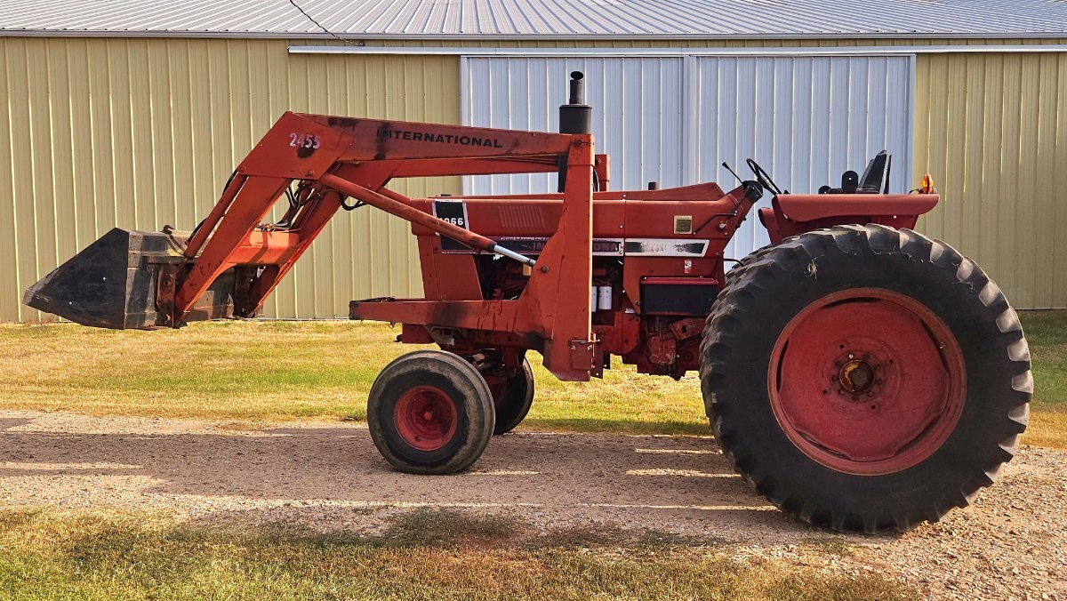 660 gas tractor - Page 2 - Technical IH Talk - Red Power Magazine Community
