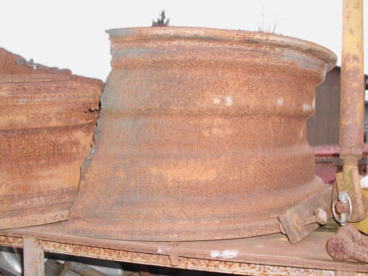 656 pressed steel wheels - Technical IH Talk - Red Power Magazine Community