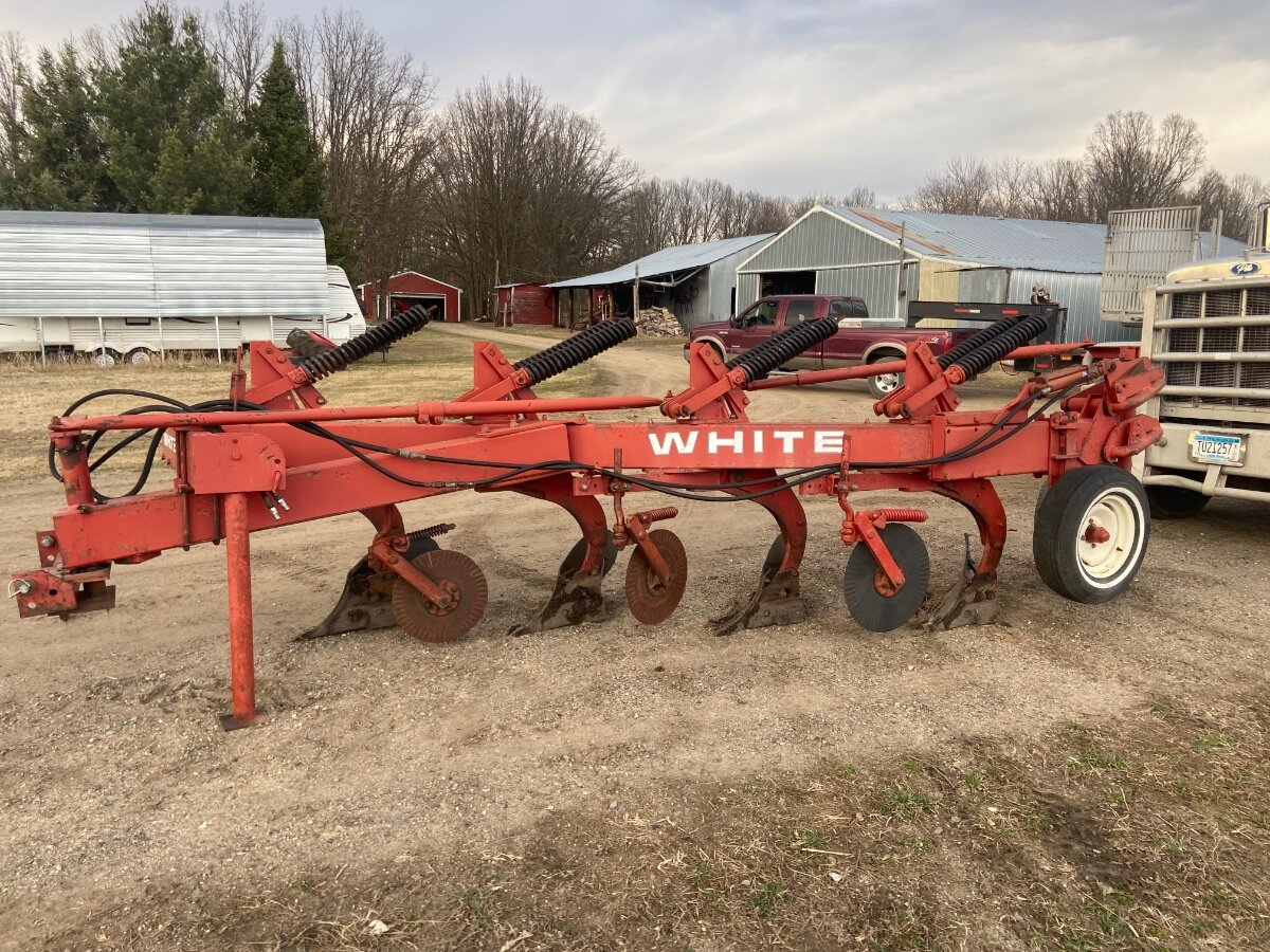 Which White plow do I have? - General Chat - Red Power Magazine Community