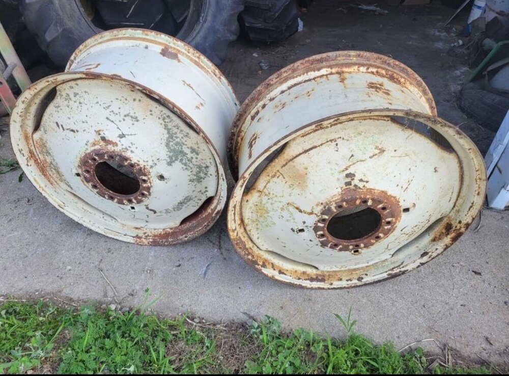 656 pressed steel wheels - Technical IH Talk - Red Power Magazine Community