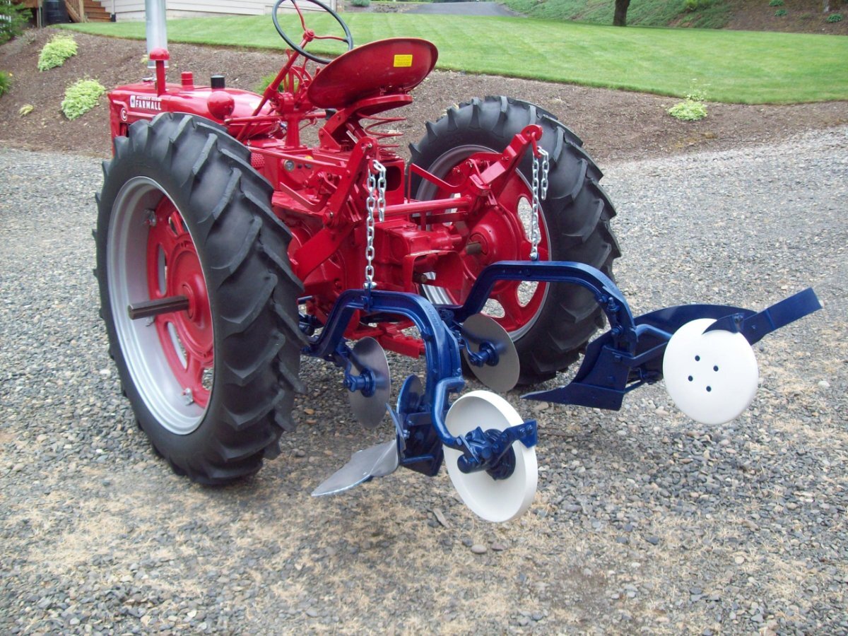 Super C plow subframe - General Chat - Red Power Magazine Community