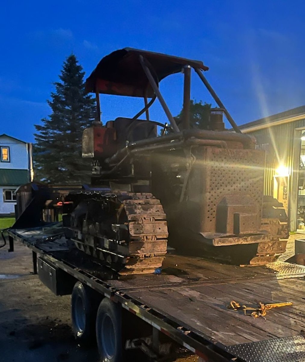 Had to do it. Brought home another TD9. - IH Construction Equipment ...