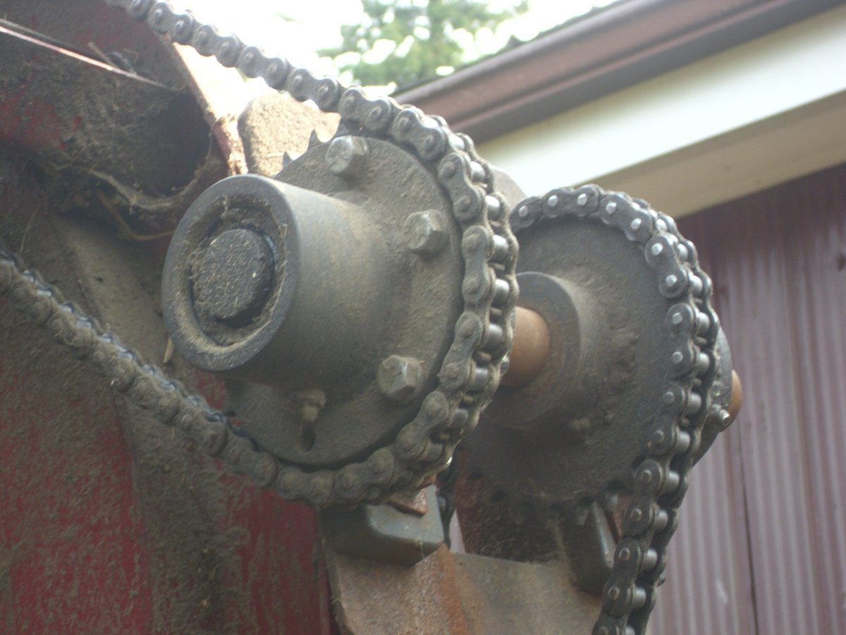 8430 Round baler - Technical IH Talk - Red Power Magazine Community