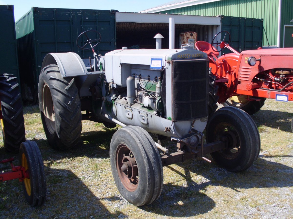 Haldimand Tractor Tour - General Chat - Red Power Magazine Community