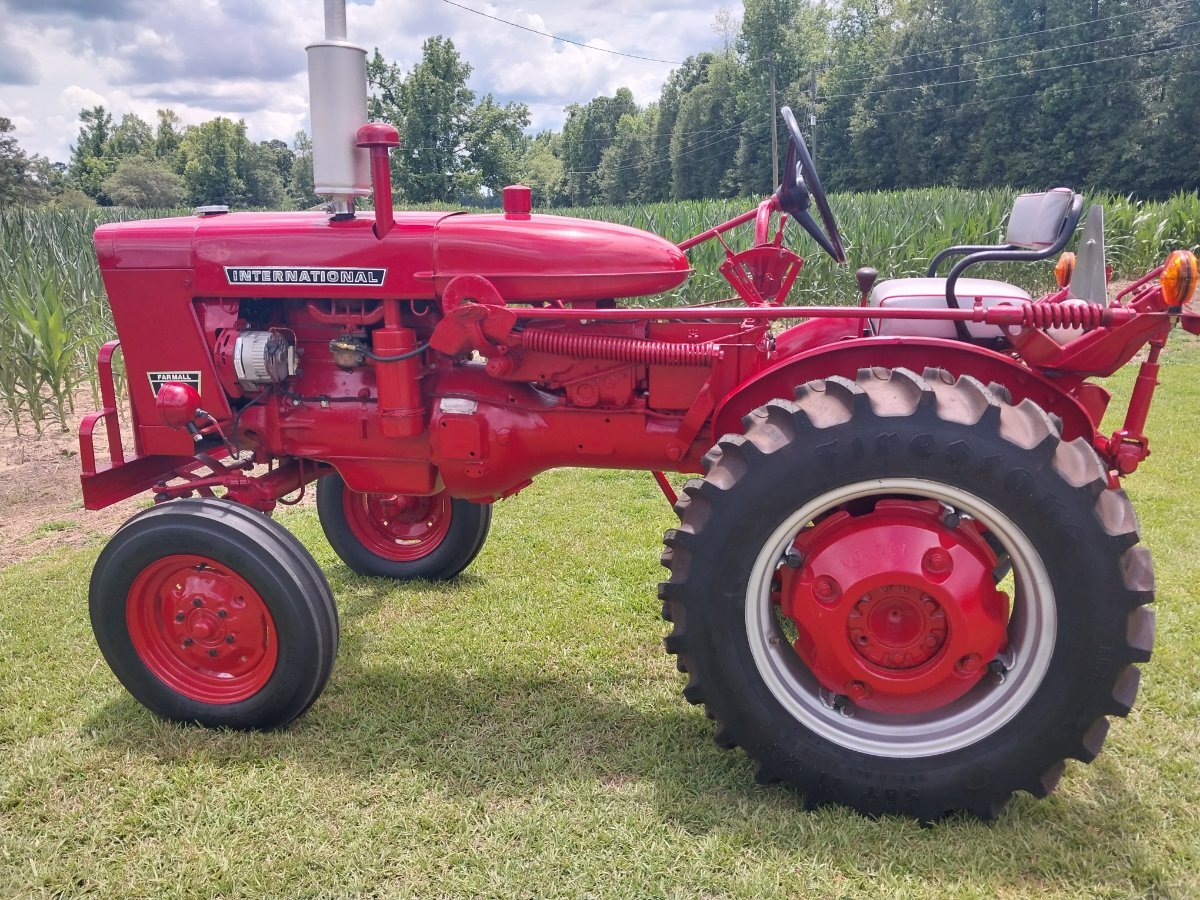 1979 International 140 - Projects, Builds, & Restorations - Red Power ...