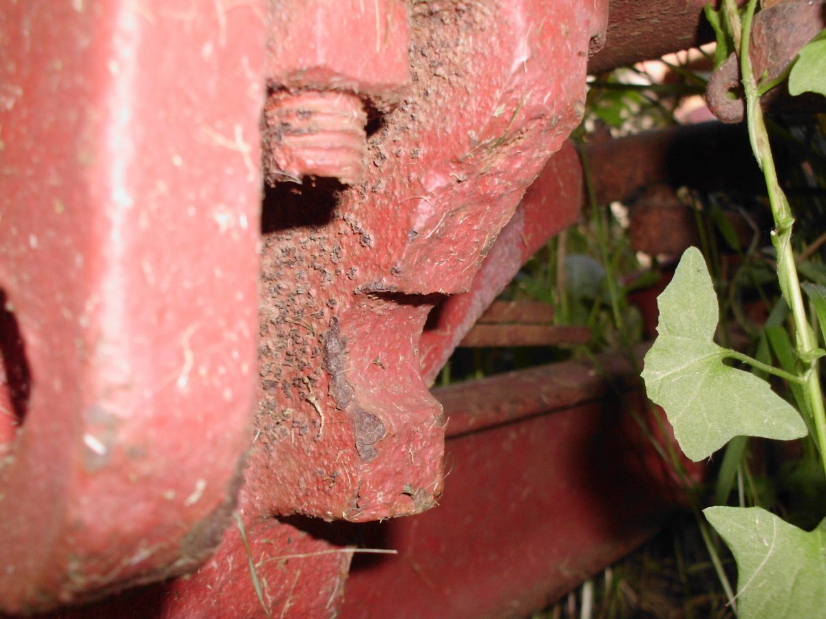 560 Farmall with factory turbocharger - Page 6 - General Chat - Red ...