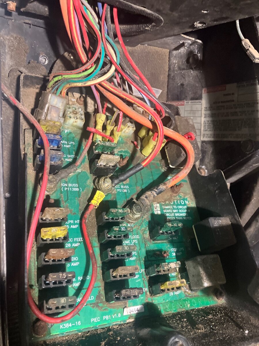 T400 KW FUSE PANEL - General Chat - Red Power Magazine Community