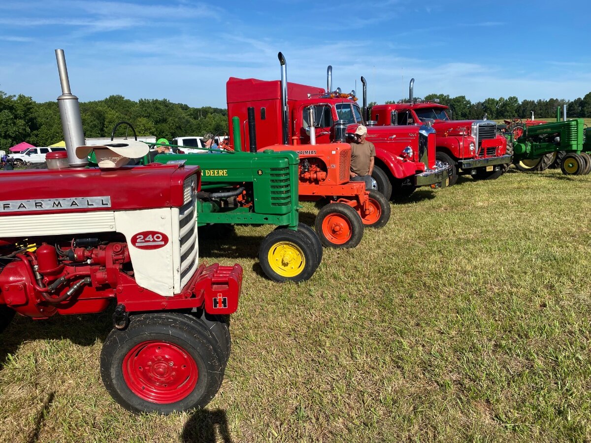 Tractor shows in my community - General Chat - Red Power Magazine Community