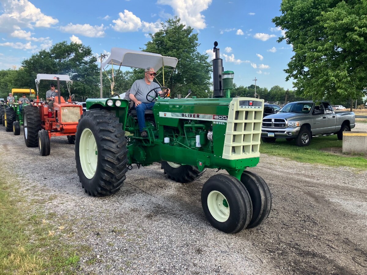 WHO tractor ride - General Chat - Red Power Magazine Community