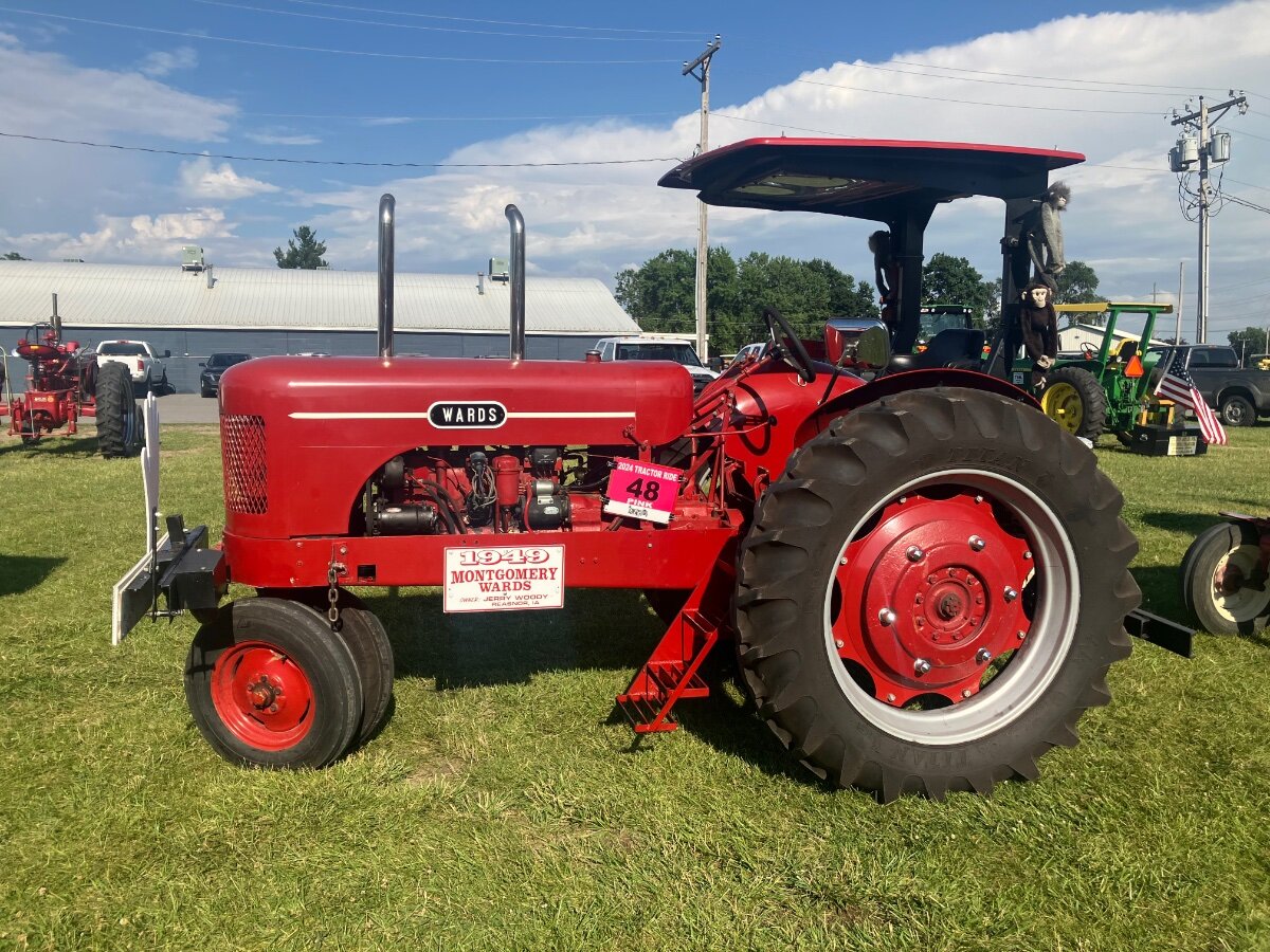 WHO tractor ride - General Chat - Red Power Magazine Community