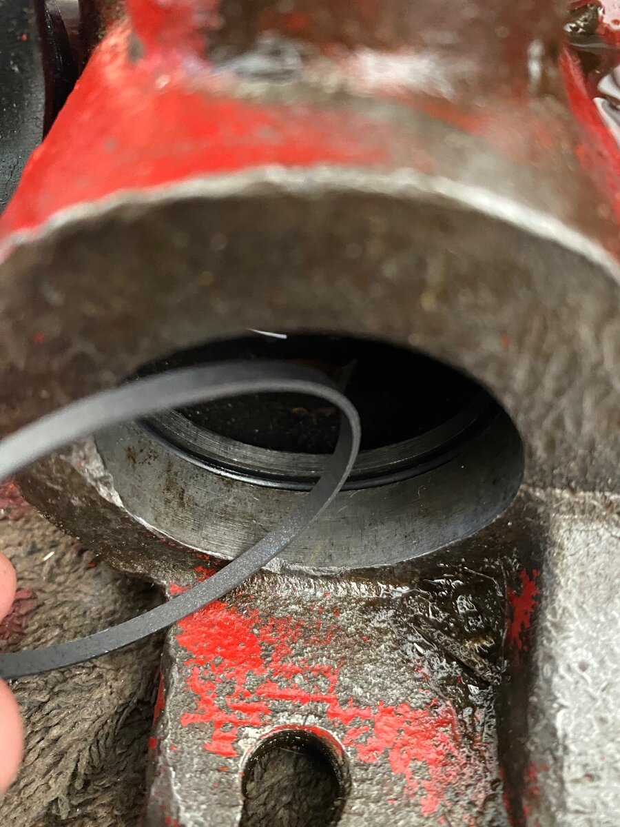 IH 1066 Remote Coupler Orings - Technical IH Talk - Red Power Magazine ...