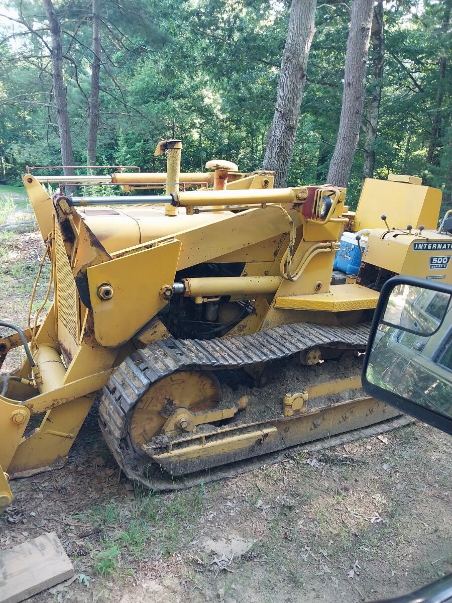 500c parts machine....more questions. - IH Construction Equipment - Red ...
