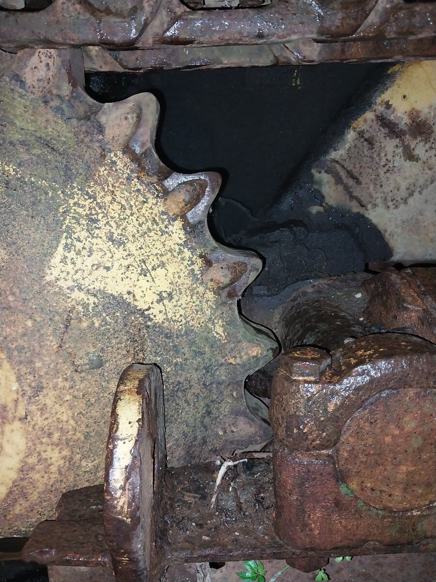 500c parts machine....more questions. - IH Construction Equipment - Red ...