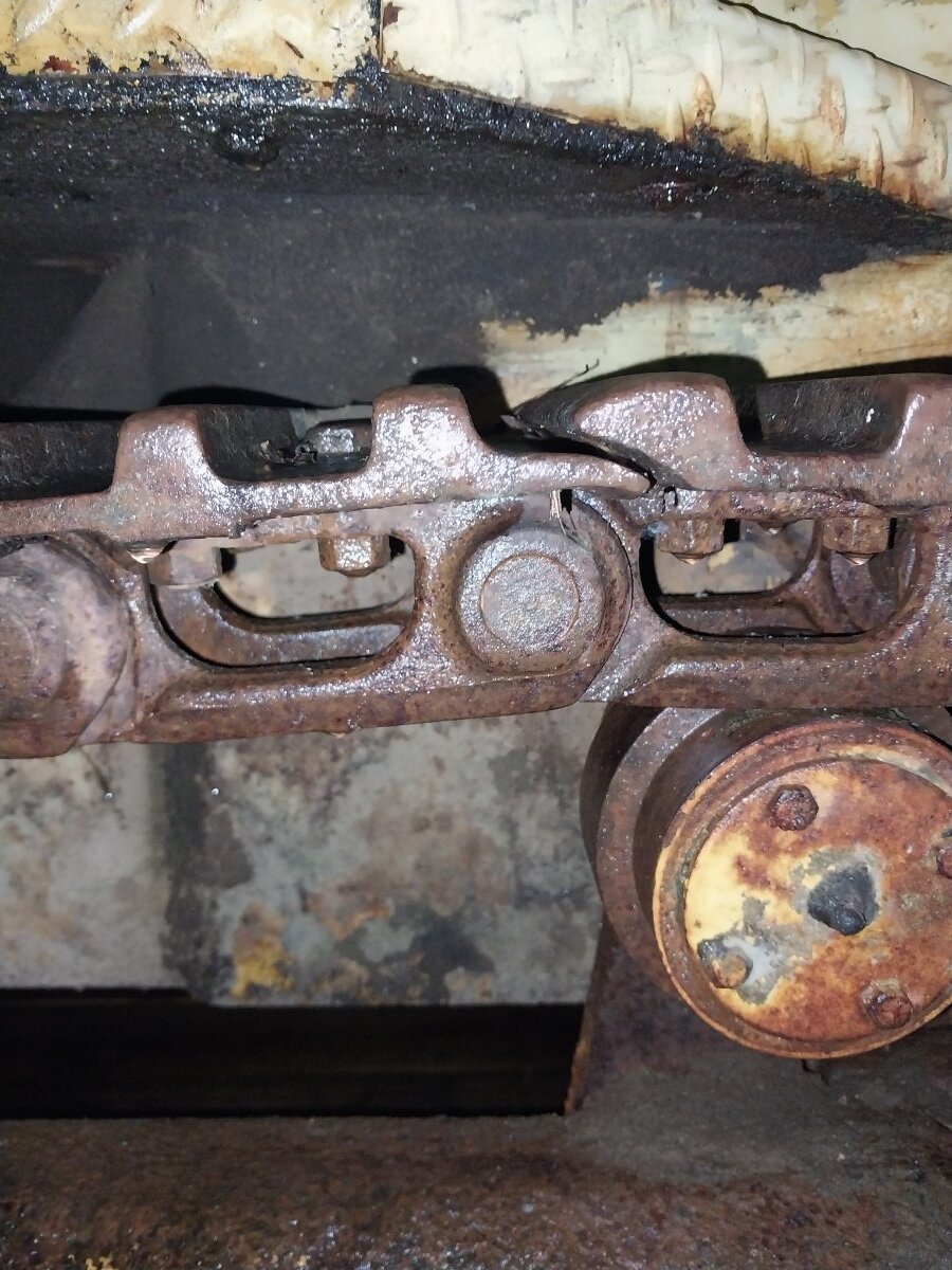 500c parts machine....more questions. - IH Construction Equipment - Red ...