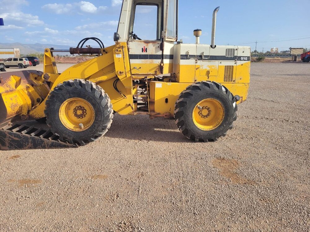 IH 510 payloader - IH Construction Equipment - Red Power Magazine Community