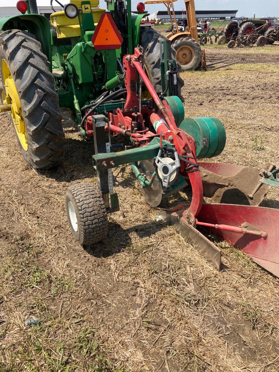 Ohio State plowing contest photos - General Chat - Red Power Magazine ...