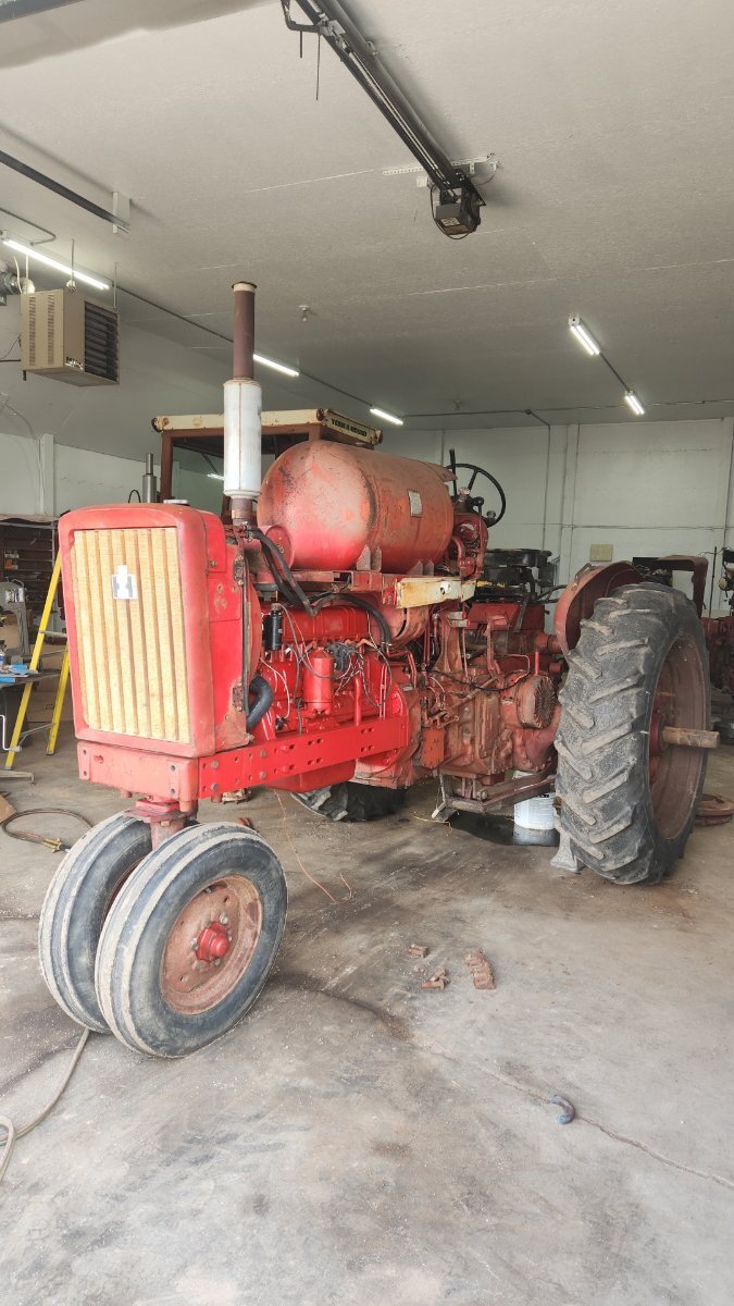 706 LP - Projects, Builds, & Restorations - Red Power Magazine Community