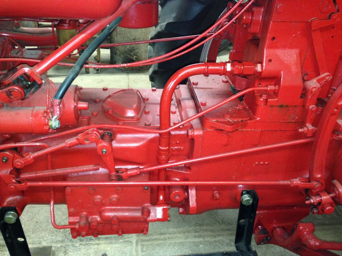 Hydraulic Hose 560D - Technical IH Talk - Red Power Magazine Community