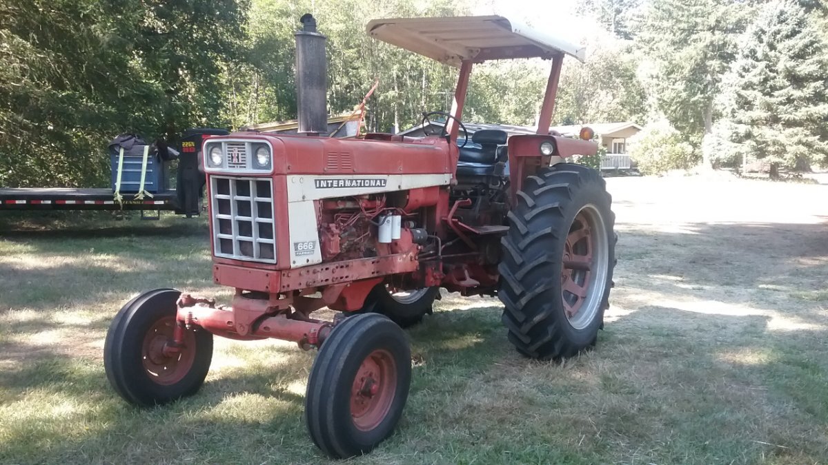 1973 IH 666 Restored By High School Students - Projects, Builds ...