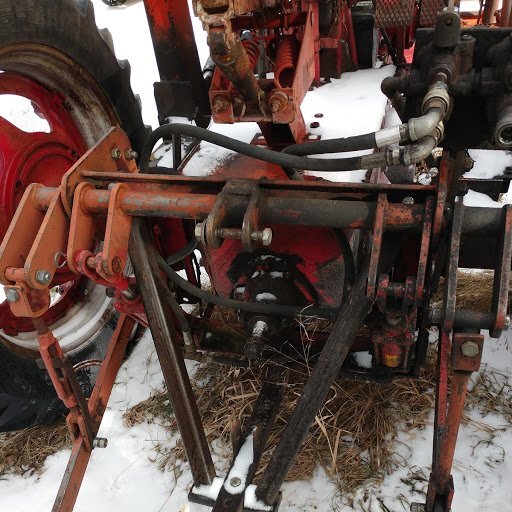 Farmall M - live hydraulic pump - Technical IH Talk - Red Power ...