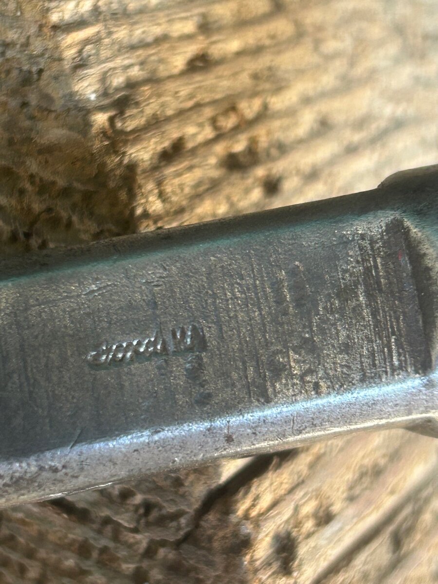 Farmer crowbars - General Chat - Red Power Magazine Community