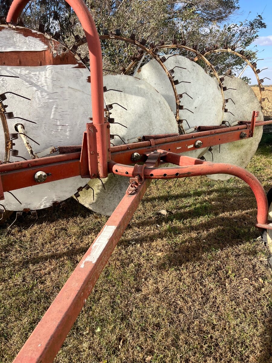 No. 30 IH wheel rake - General Chat - Red Power Magazine Community