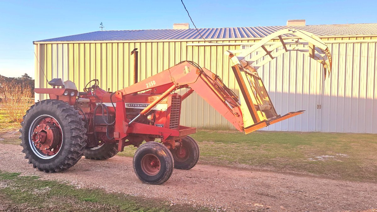 IH loader attachments - General Chat - Red Power Magazine Community