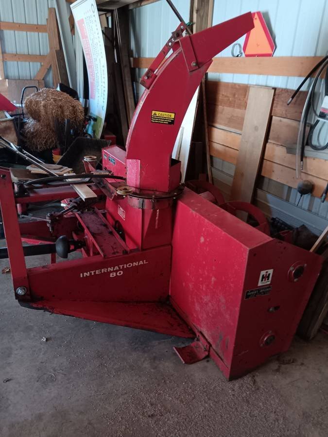Hauling Model 80 Snowblower - General Chat - Red Power Magazine Community