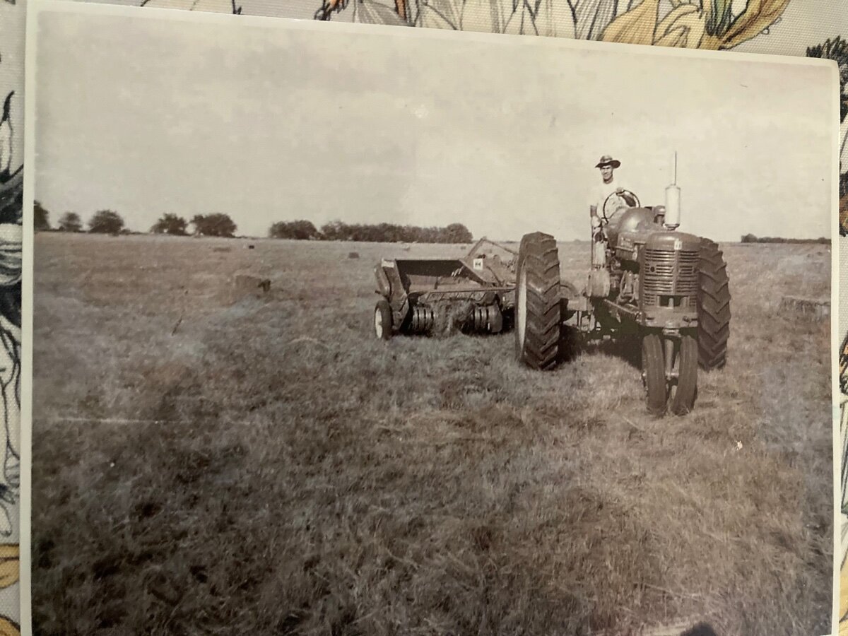 Old IH farm photos - Page 2 - General Chat - Red Power Magazine Community