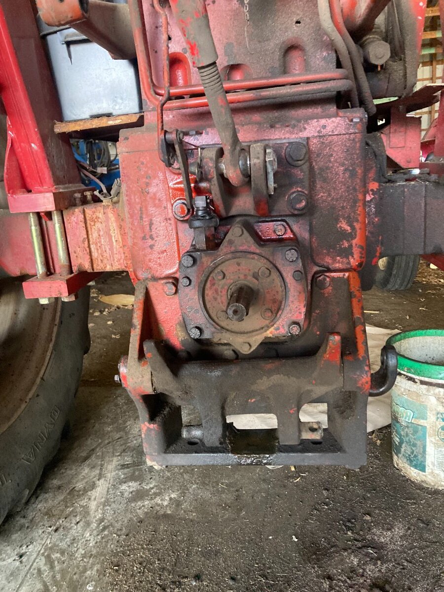 666 3pt Draft shaft removal - Technical IH Talk - Red Power Magazine ...