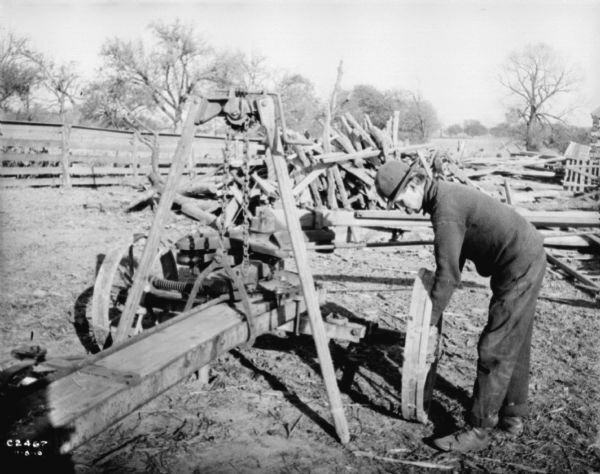 Hay Press Jack - Projects, Builds, & Restorations - Red Power Magazine ...