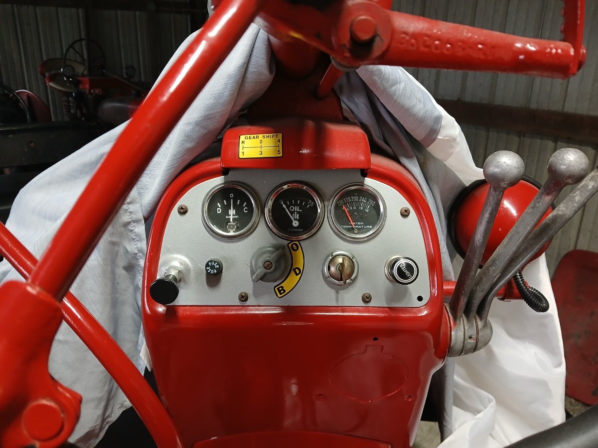 300 Instrument panel color? - Page 3 - Technical IH Talk - Red Power ...