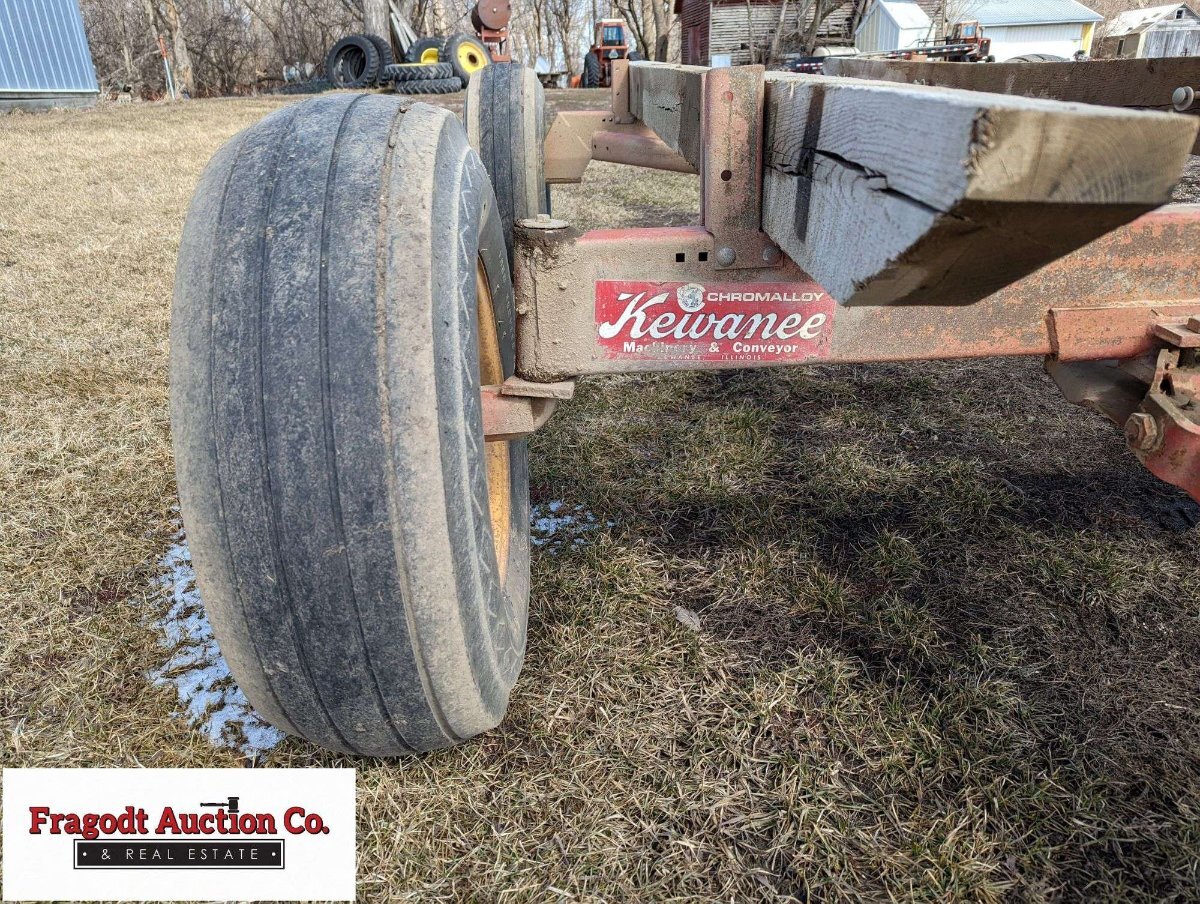 Kewanee running gear front spindle - General Chat - Red Power Magazine ...