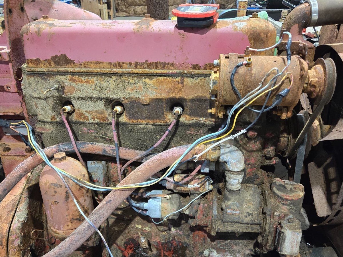 650 LP ballast resistor question - Technical IH Talk - Red Power ...