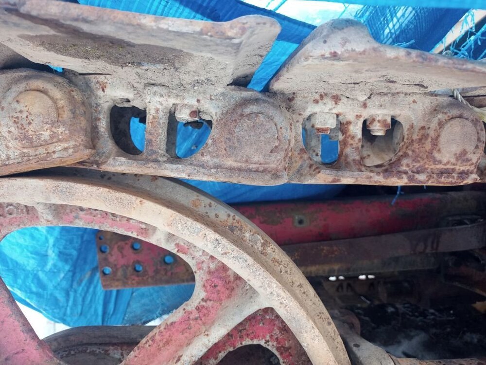 TD9 track chains - IH Construction Equipment - Red Power Magazine Community