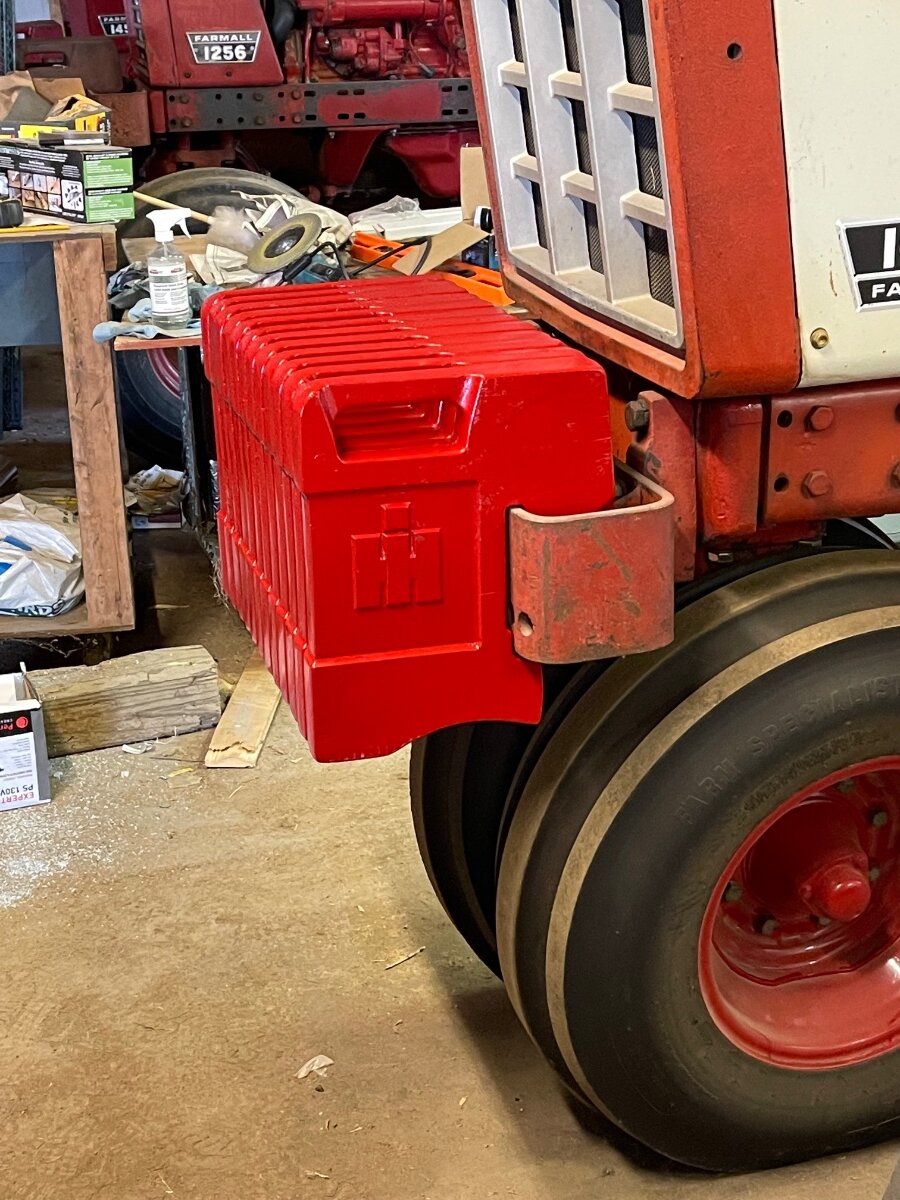Biggest tires for a 806 narrow front. - Technical IH Talk - Red Power ...