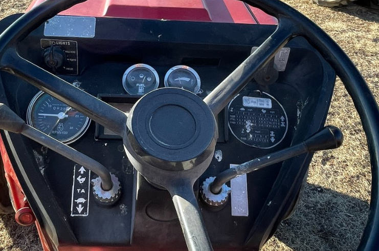 884 on hansen auction 36 hours - General Chat - Red Power Magazine ...