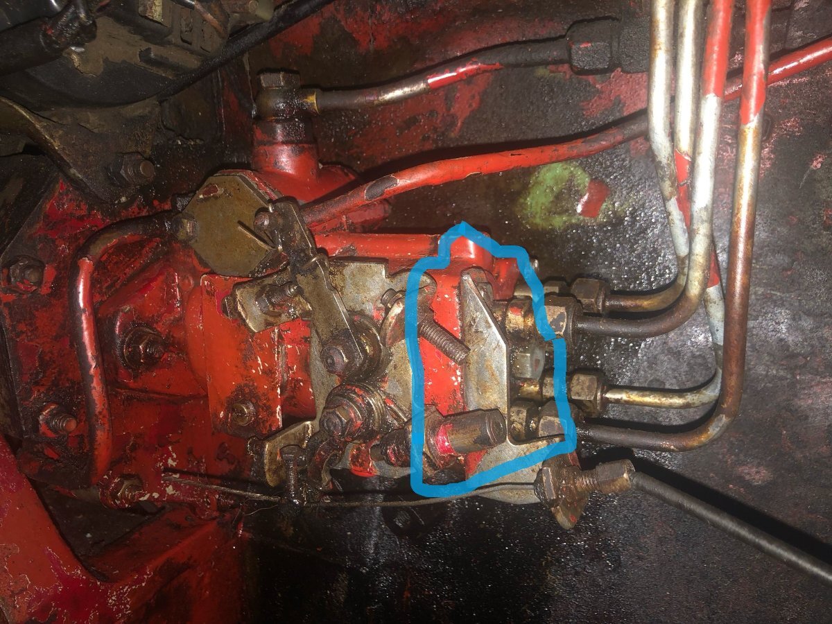 IH 684 leaking diesel from the injection pump - Page 2 - Technical IH ...